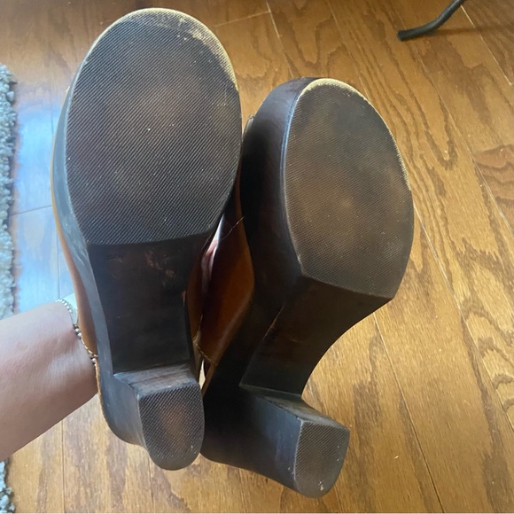 Sbicca | Shoes | Sbicca Redmond Brown Leather Platform Pump Sz9 | Poshmark